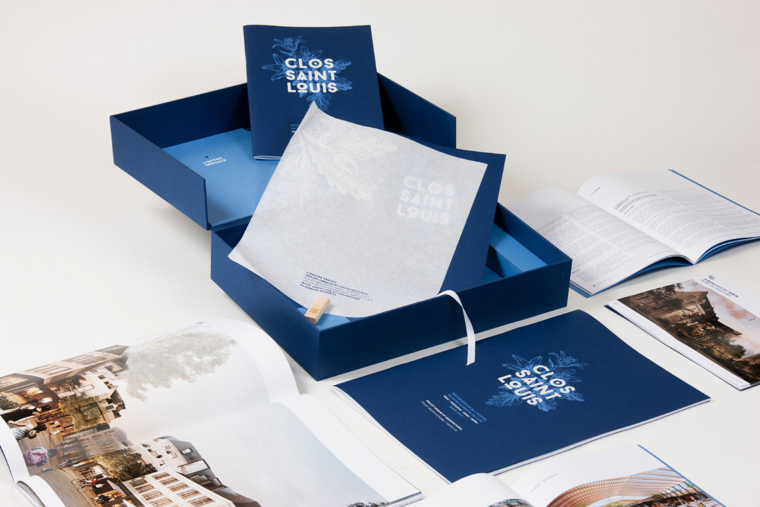 Identité éditoriale et packaging — Ogic — Narrative